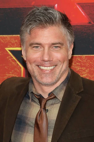 Anson Mount | Doblaje Wiki | Fandom