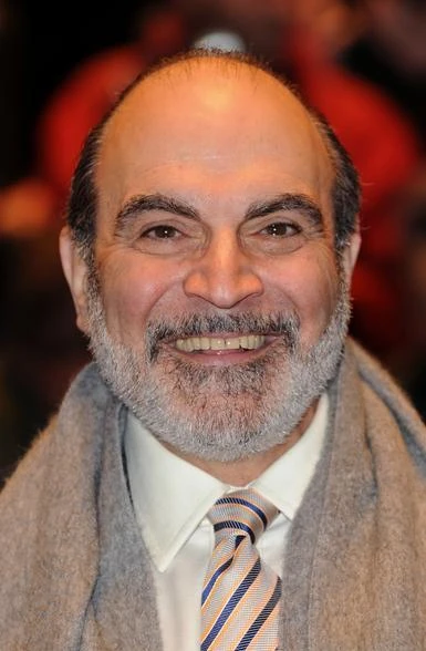 David Suchet | Doblaje Wiki | Fandom