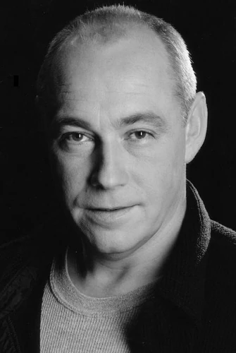 Gerard Plunkett | Doblaje Wiki | Fandom