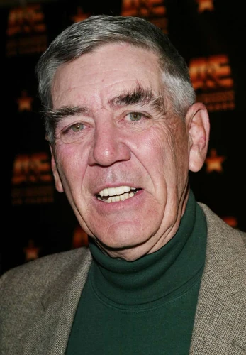 R. Lee Ermey | Doblaje Wiki | Fandom