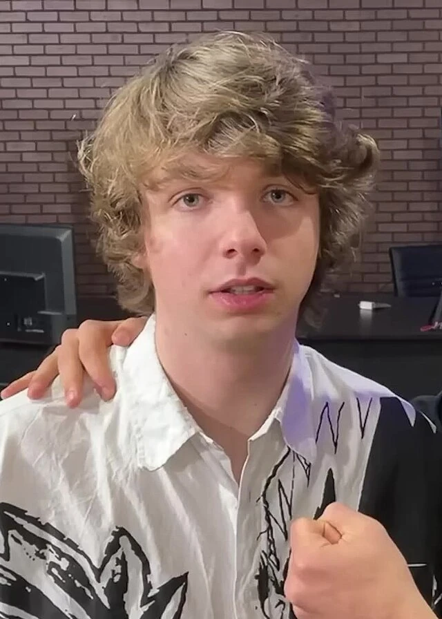 Karl Jacobs | Doblaje Wiki | Fandom