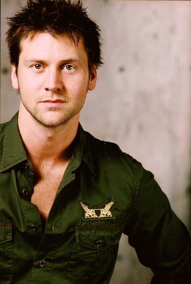 Sean Rogerson | Doblaje Wiki | Fandom