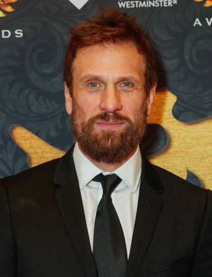 Simon Merrells | Doblaje Wiki | Fandom