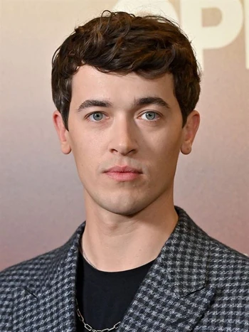 Tom Blyth | Doblaje Wiki | Fandom