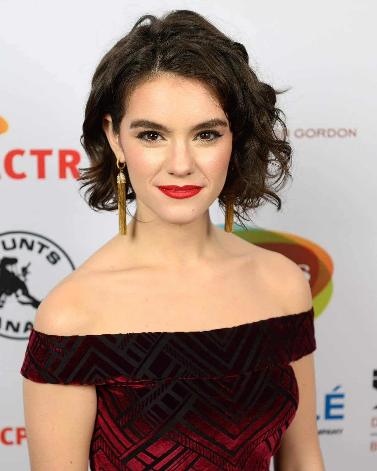 Tedra Rogers | Doblaje Wiki | Fandom