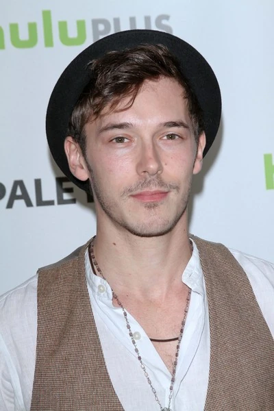Sam Palladio | Doblaje Wiki | Fandom