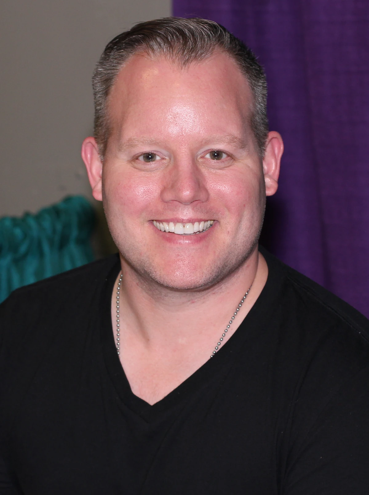 Toby Proctor | Doblaje Wiki | Fandom