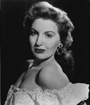 Julie Bennett | Doblaje Wiki | Fandom