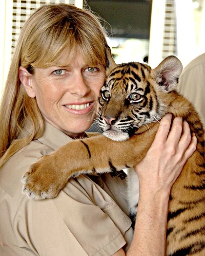 Terri Irwin | Doblaje Wiki | Fandom