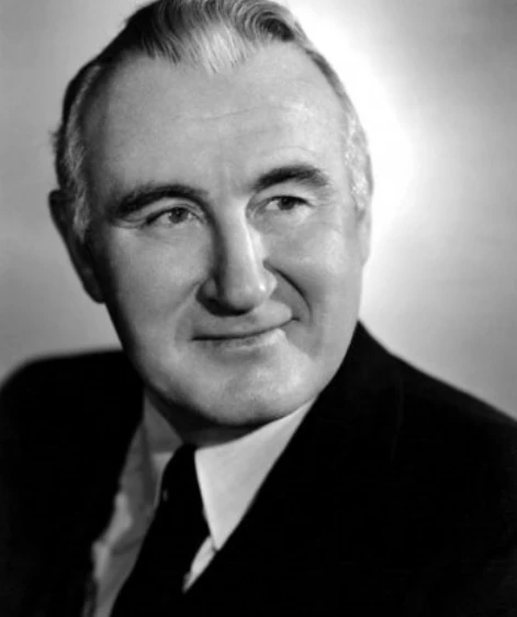 Donald Crisp | Doblaje Wiki | Fandom