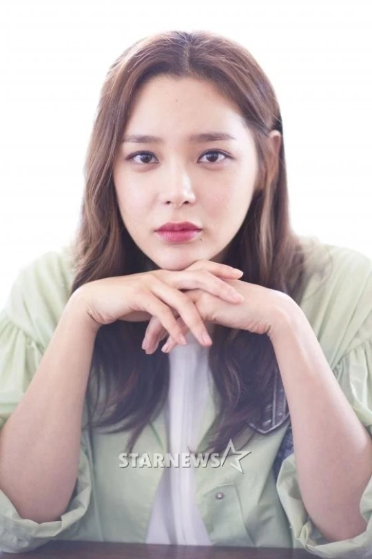 Park Si Yeon | Doblaje Wiki | Fandom