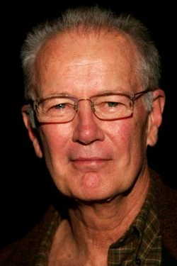 Bruce Gray | Doblaje Wiki | Fandom