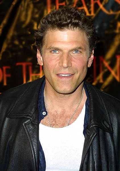 Nick Chinlund | Doblaje Wiki | Fandom