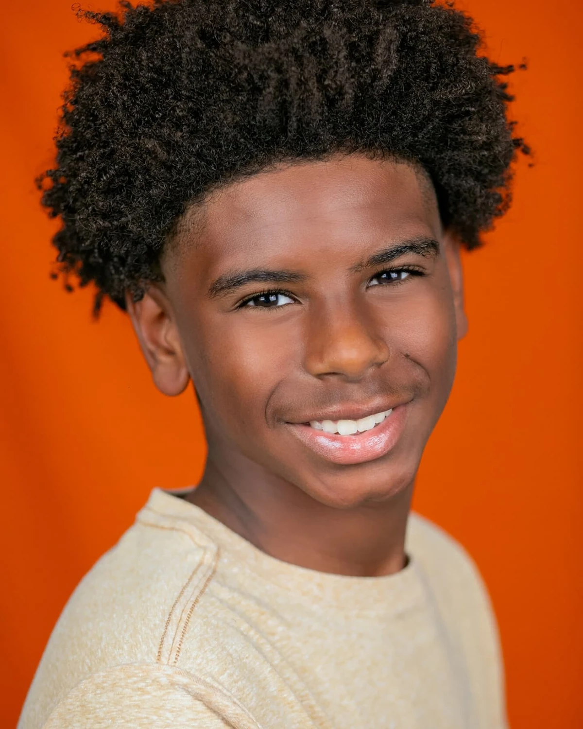 Cruz Flateau | Doblaje Wiki | Fandom