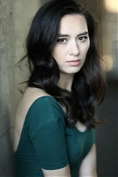 Cara Gee | Doblaje Wiki | Fandom