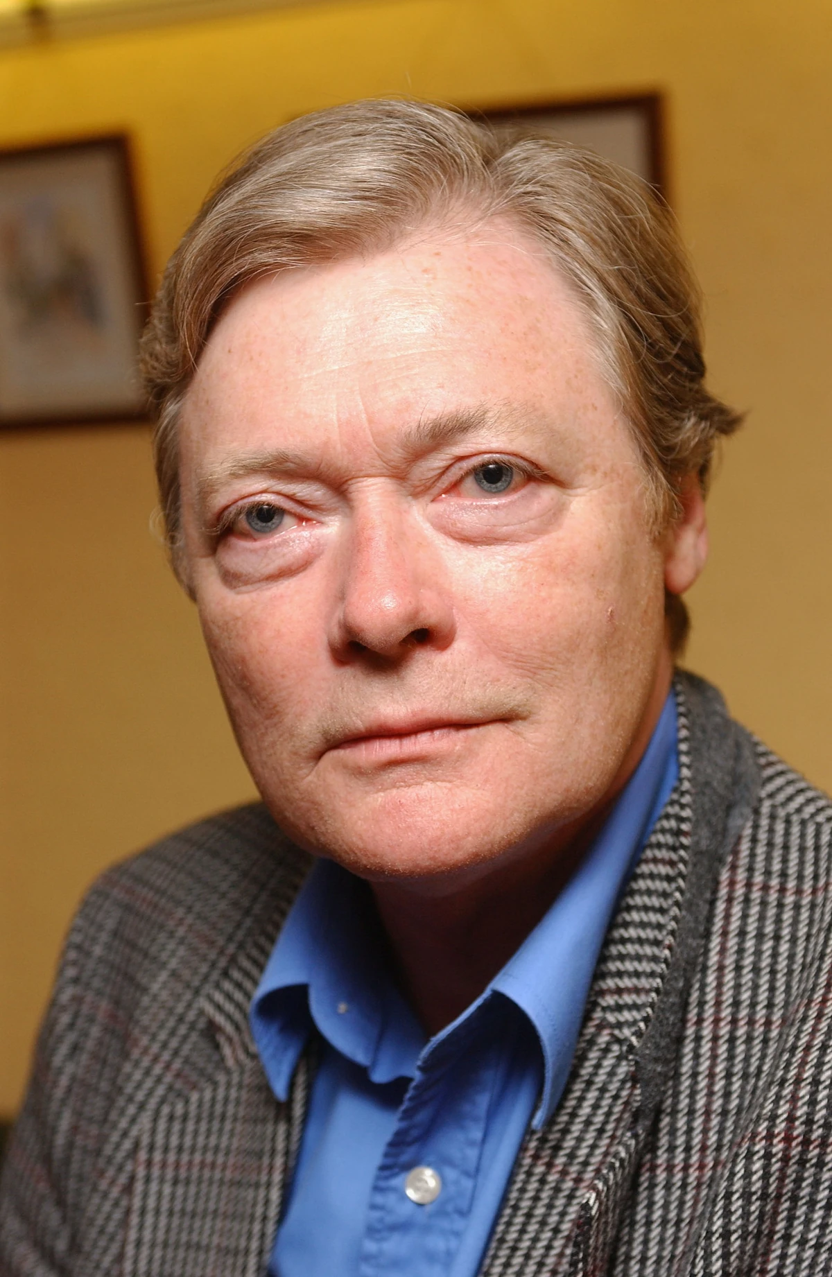 Simon Ward | Doblaje Wiki | Fandom