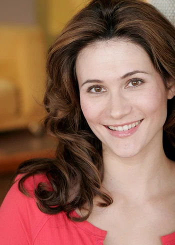 Emily Warfield | Doblaje Wiki | Fandom