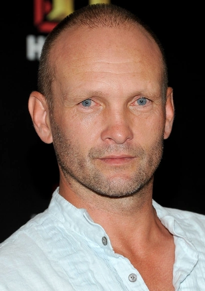 Andrew Howard | Doblaje Wiki | Fandom