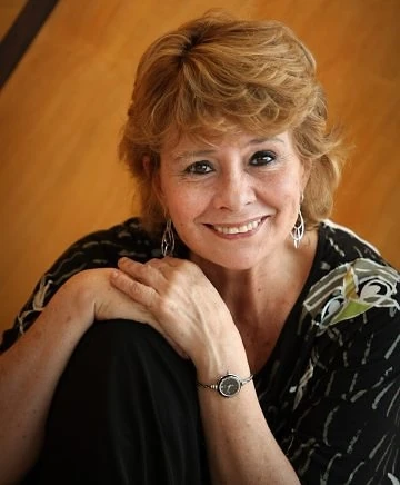 Débora Duarte | Doblaje Wiki | Fandom