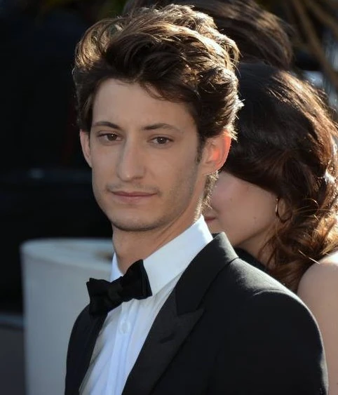 Pierre Niney | Doblaje Wiki | Fandom