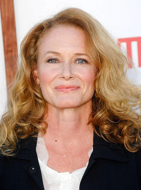 Ashley Crow | Doblaje Wiki | Fandom