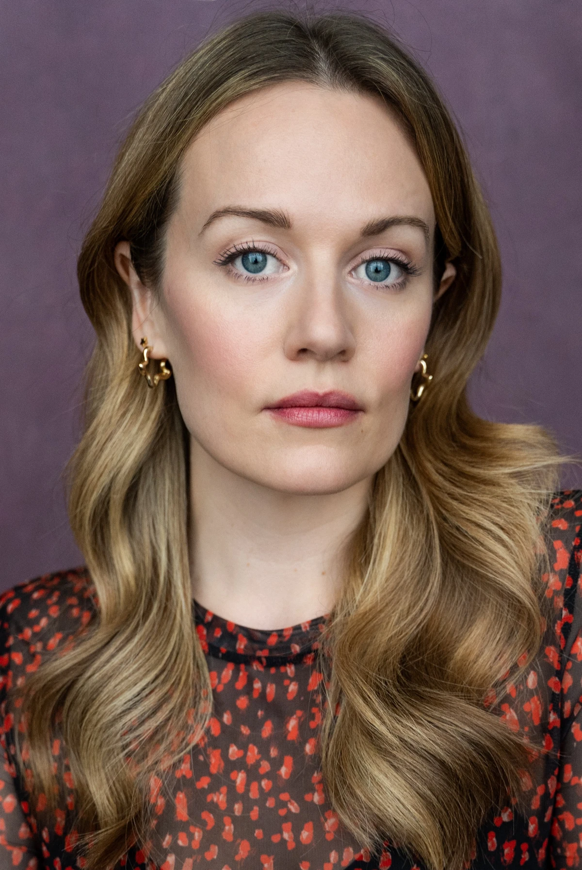 Cara Theobold | Doblaje Wiki | Fandom