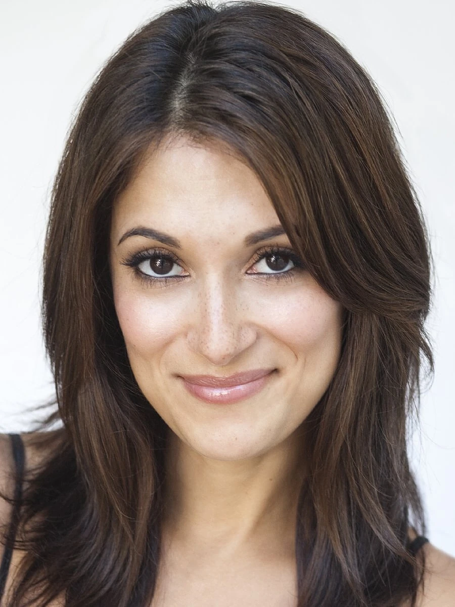 Angelique Cabral | Wiki Doblajes Animados | Fandom