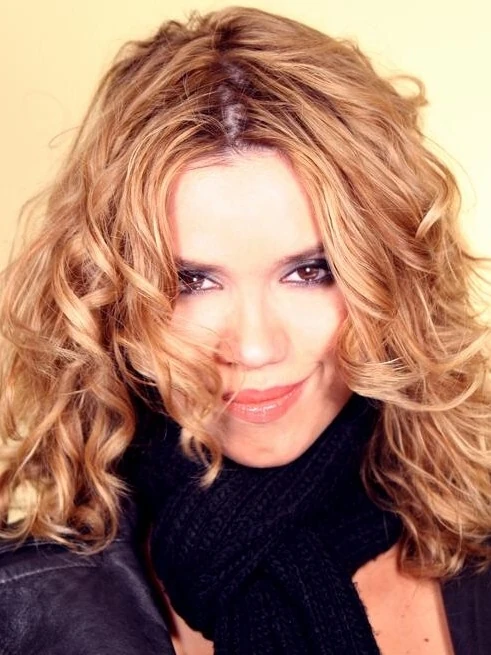 SUSAN MARTÍN | Wiki Doblajes Animados | Fandom