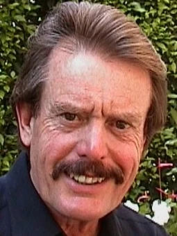 NEIL ROSS | Wiki Doblajes Animados | Fandom