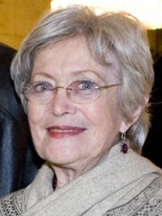 EVE BRENNER | Wiki Doblajes Animados | Fandom