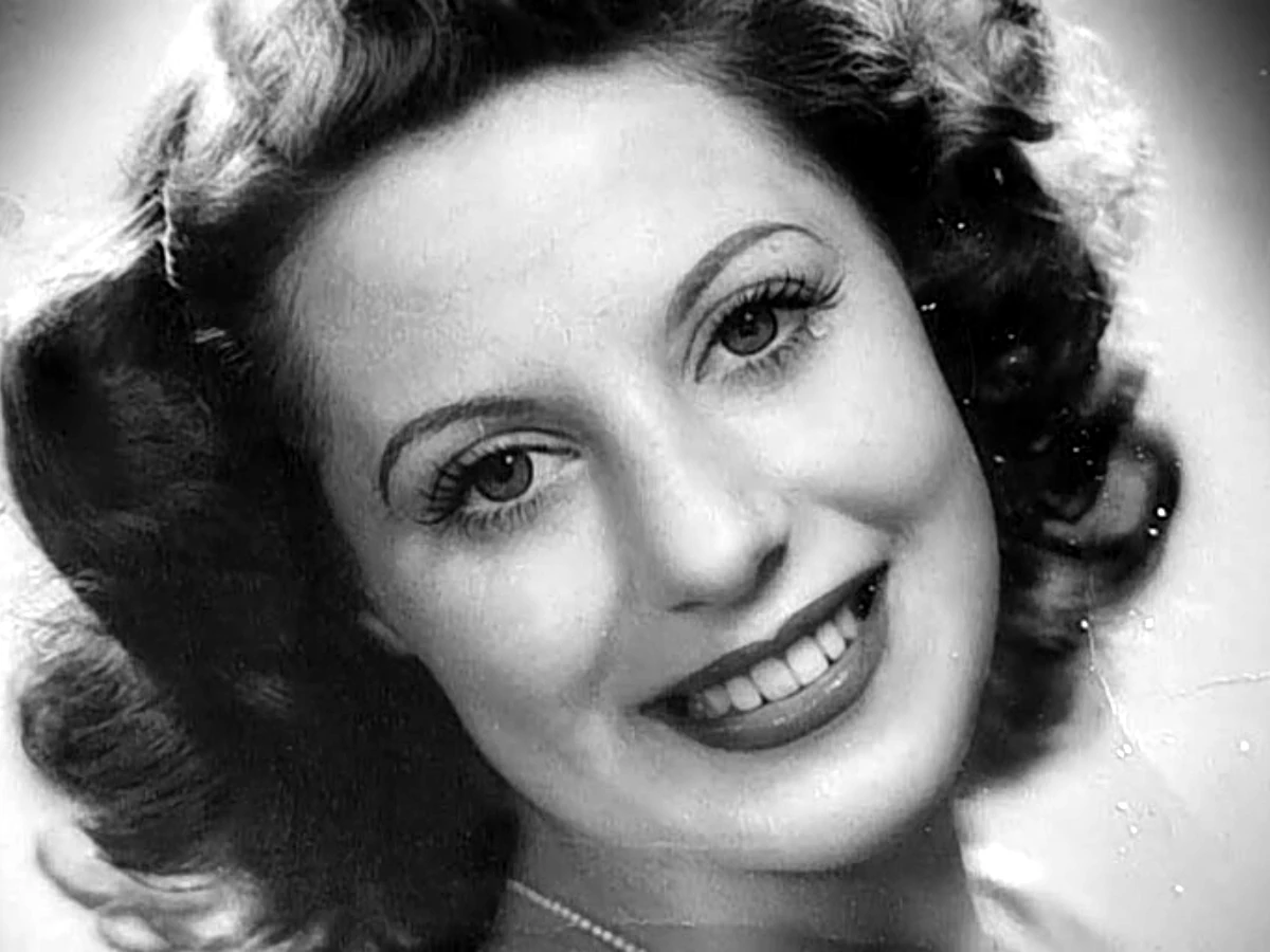 LIZ ENGLISH | Wiki Doblajes Animados | Fandom