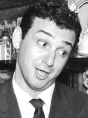 LARRY ROBERTS | Wiki Doblajes Animados | Fandom