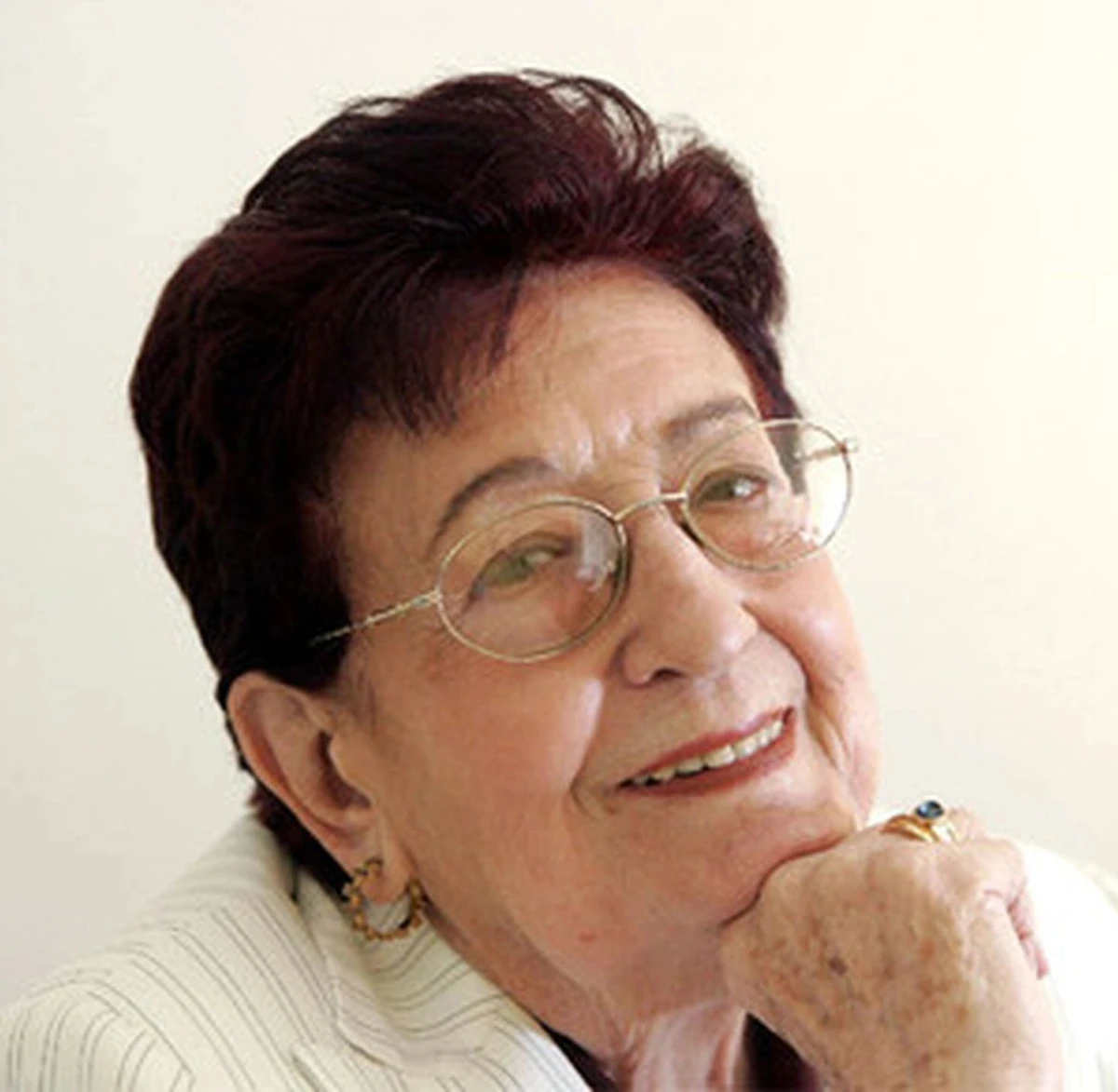 Elsa Fàbregas | Doblatge Wiki | Fandom