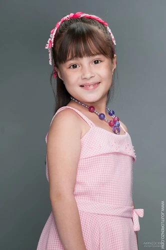 Rebecca Suarez | Doble Kara Wikia | Fandom