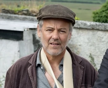 Arthur Collins | Doc Martin Wiki | Fandom