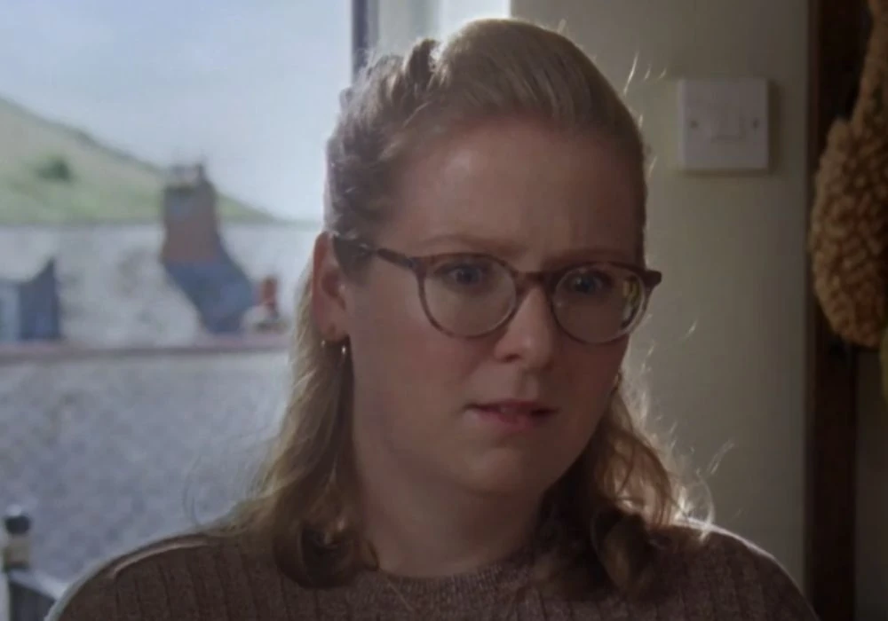 Sarah Cardy | Doc Martin Wiki | Fandom