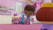 Sproingo Boingo Takes the Leap | Doc McStuffins Wiki | Fandom
