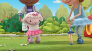 Moo-Moo's Tutu Boo-Boo | Doc McStuffins Wiki | Fandom