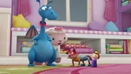 Sproingo Boingo Takes the Leap | Doc McStuffins Wiki | Fandom