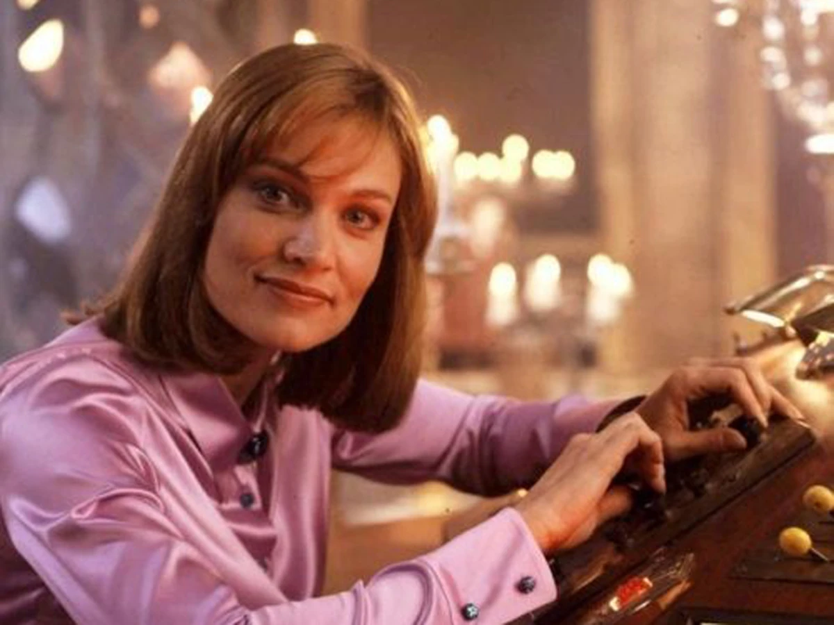 Grace Holloway | Doctor Who Wiki | Fandom