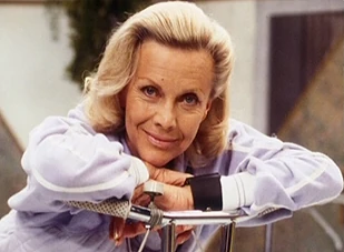 Sarah Lasky | Doctor Who Torchwood Wiki | Fandom