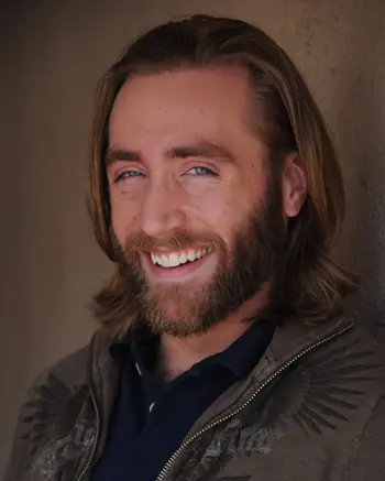 Douglas Thornton | Dogon Wiki | Fandom