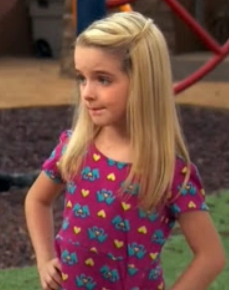 Jules | Dog With A Blog Wiki | Fandom