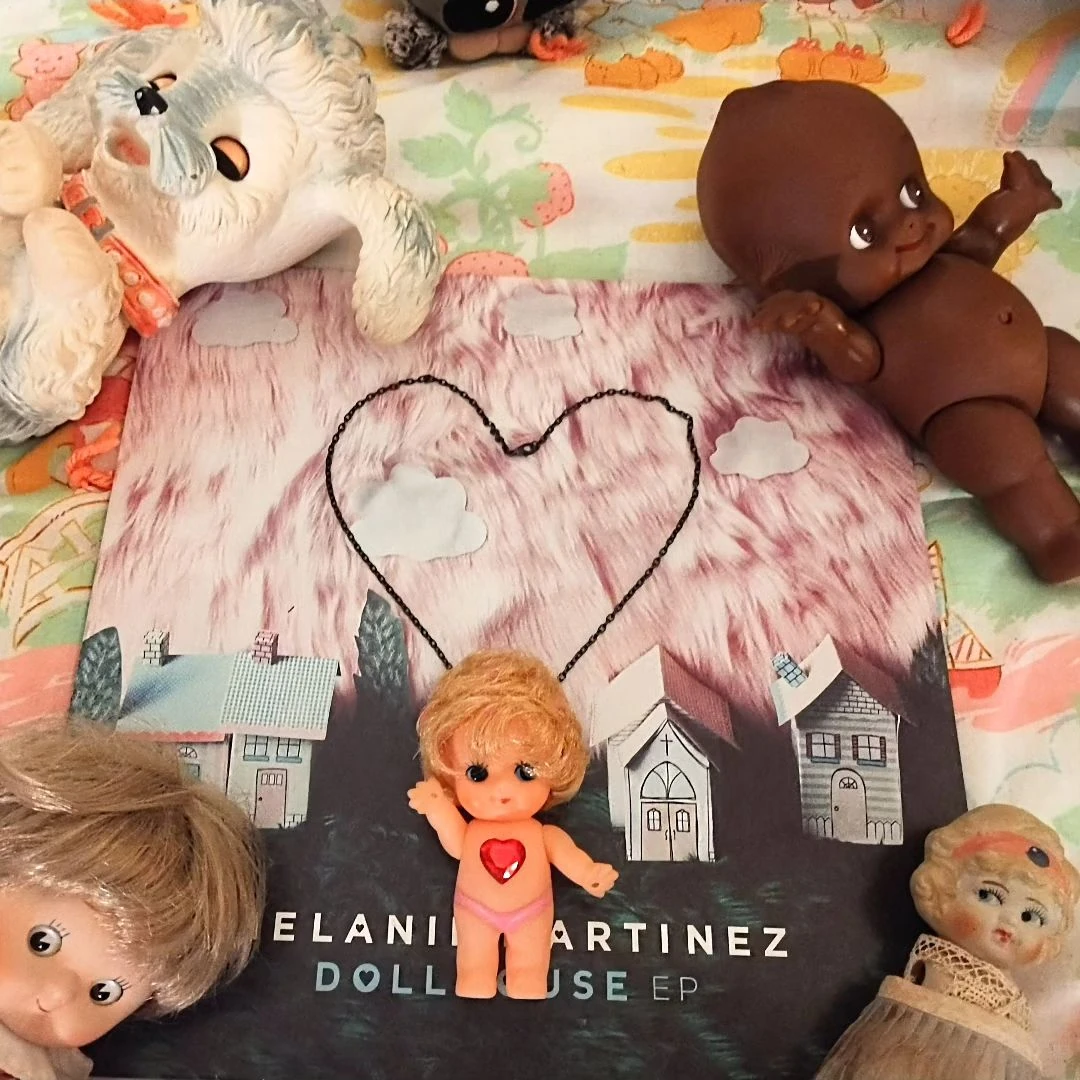Merchandise | Dollhouse Tour Wiki | Fandom
