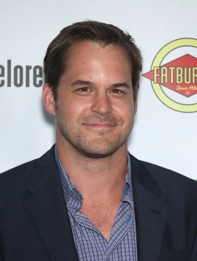 Kyle Bornheimer | Dolly Parton Wikia | Fandom