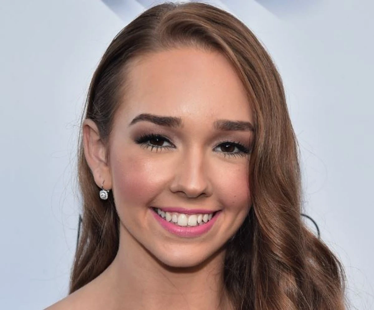 Holly Taylor | Dolly Parton Wikia | Fandom