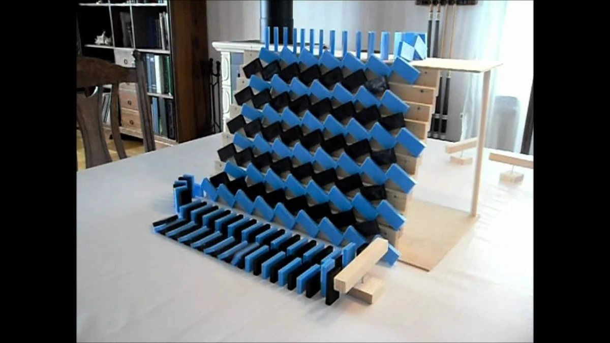 Fall Wall | Domino Toppling Wiki | Fandom