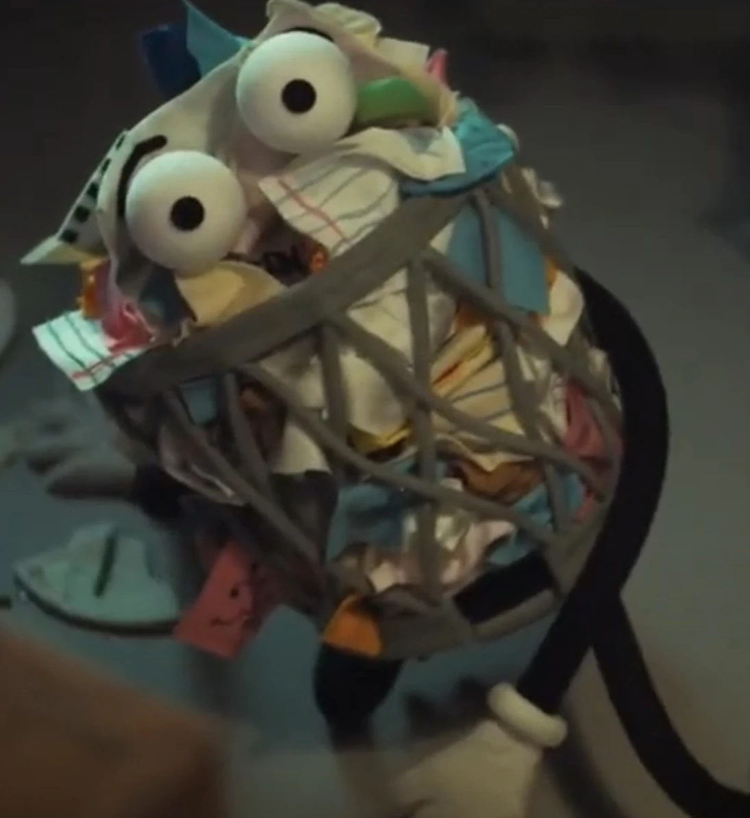 Bin | Don't Hug Me I'm Scared Wiki | Fandom