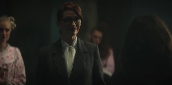 Secretary | Doom Patrol Wiki | Fandom