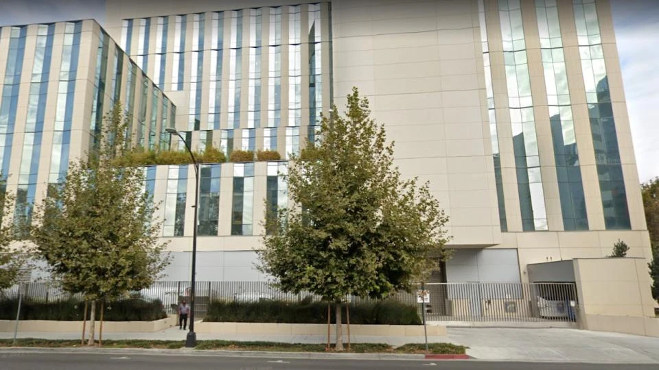 Courthouse (The Other Universe) | Doomsday Animations Wiki | Fandom